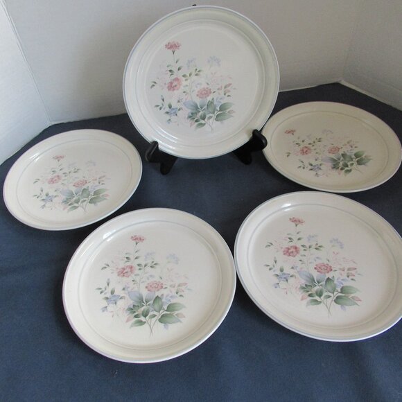 Noritake | Dining | Noritake Keltcraft Cortland Set Of 5 Dessert Fruit ...